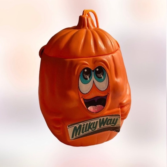 Mars | Holiday | Vtg Mars 988 Milkway Pumpkin Face Lock Tight Halllween ...